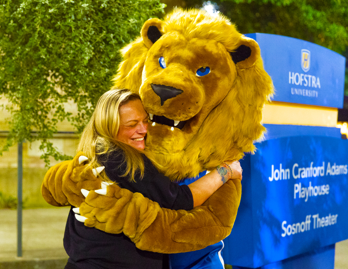 Hofstra – Phoenixdesignworks.com